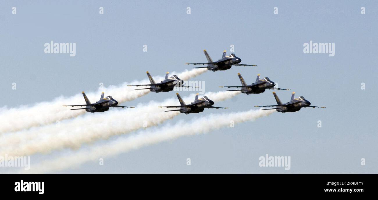US Navy The Navy's Flight Demonstration team, the Blue Angels performs ...