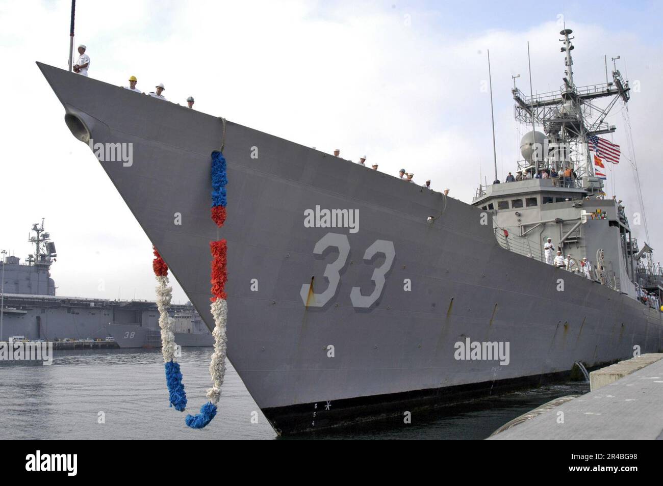 US Navy The guided missile frigate USS Jarrett (FFG 33) returns to ...