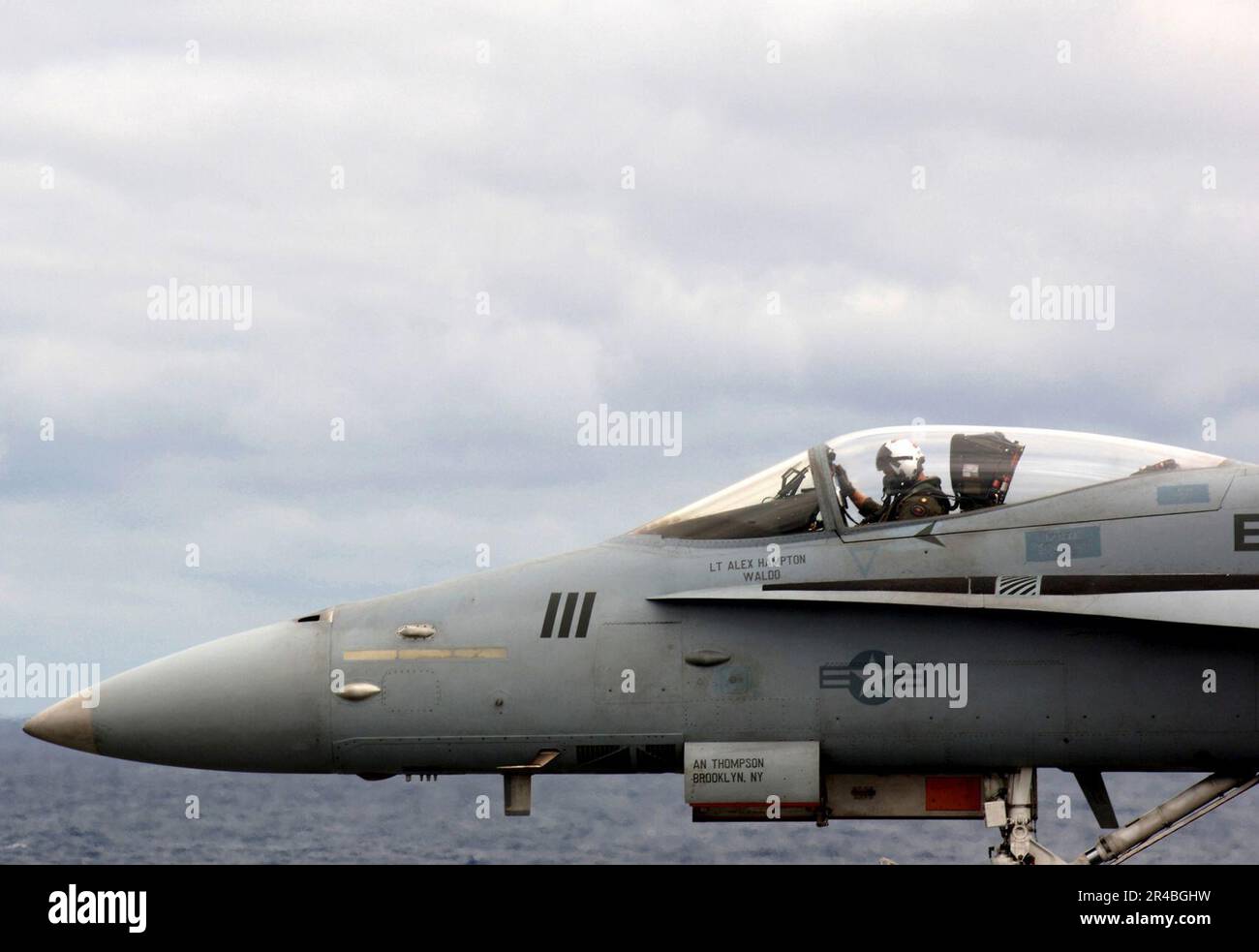 US Navy The pilot of an F-A-18C Hornet, assigned to the Sunliners of ...