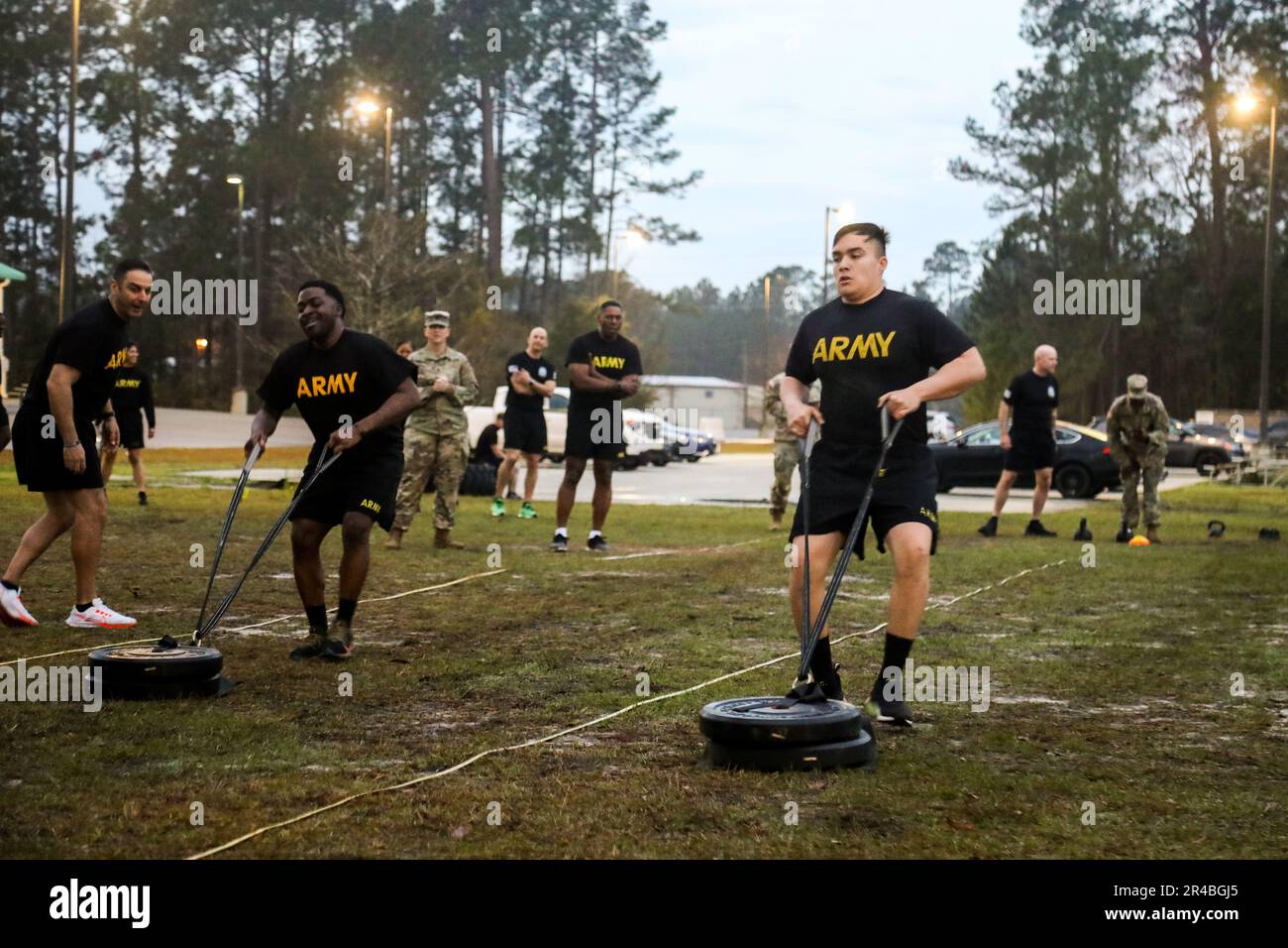 U.S. Army Soldiers assigned to the 3rd Division Sustainment Brigade ...