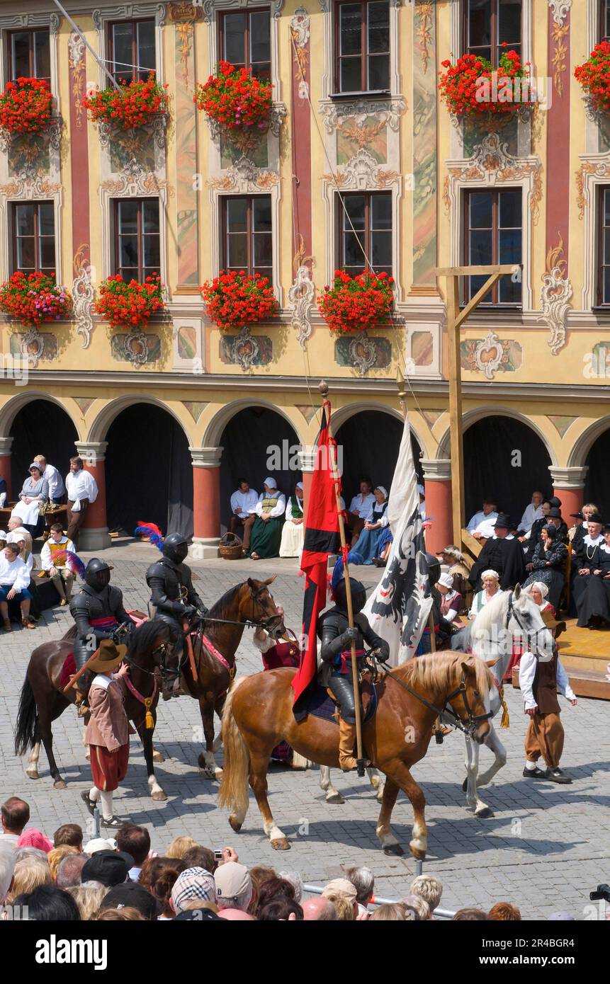 Wallenstein's entry in 1630 in front of the wheelhouse on the market ...