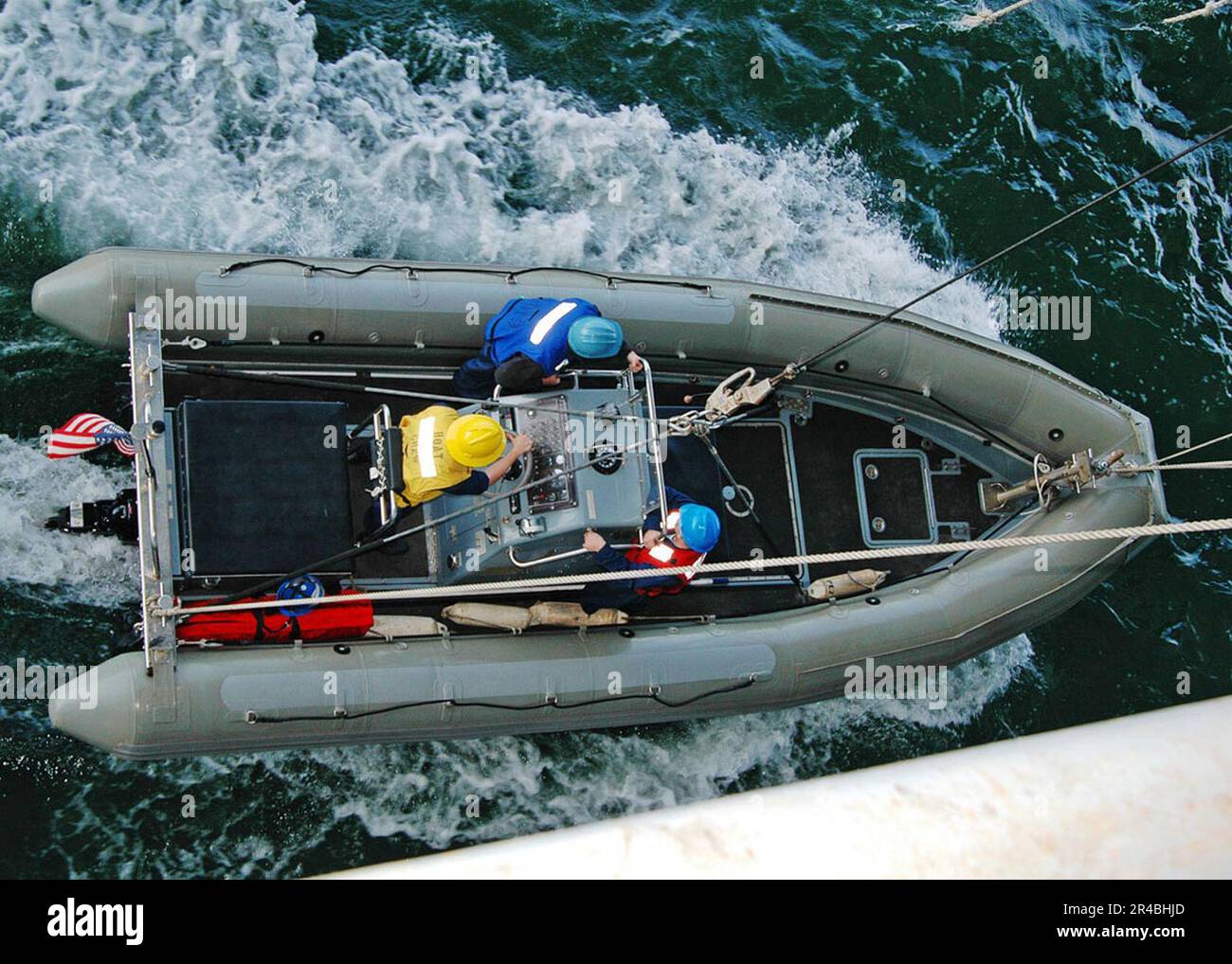 US Navy Sailors assigned to the Nimitz-class aircraft carrier USS ...