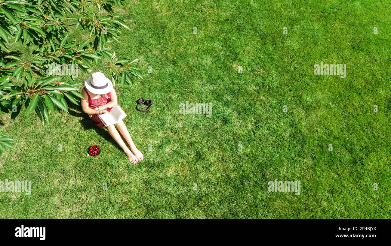 Aerial view of person sitting hi-res stock photography and images - Alamy