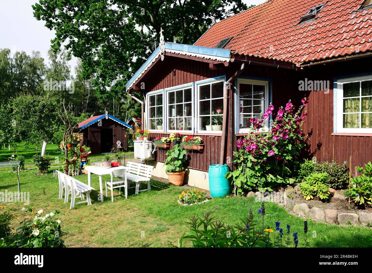 Traditional farmhouse in Pervalka, Curonian Spit, Lithuania Stock Photo ...