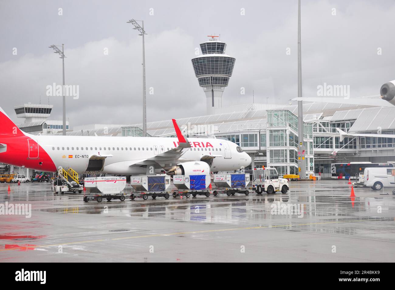 Aviation, Airport, Munich, Apron, Gates, Aircraft, Operations, Tower ...
