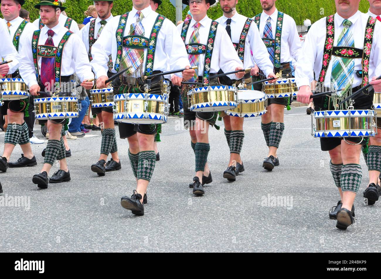 Bavaria, customs, Trachtler, drum procession Stock Photo - Alamy