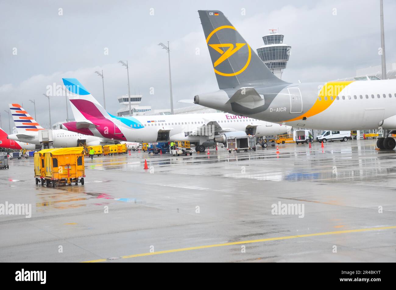 Aviation, Airport, Munich, Apron, Gates, Aircraft, Operations, Tower ...
