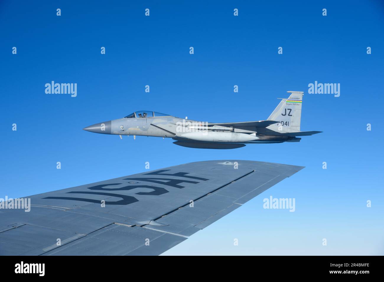 North warning system norad hi-res stock photography and images - Alamy