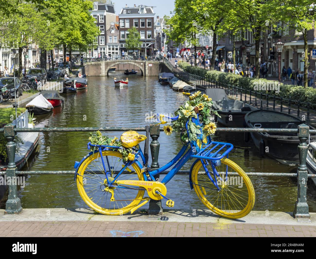 Blue and yellow bike store