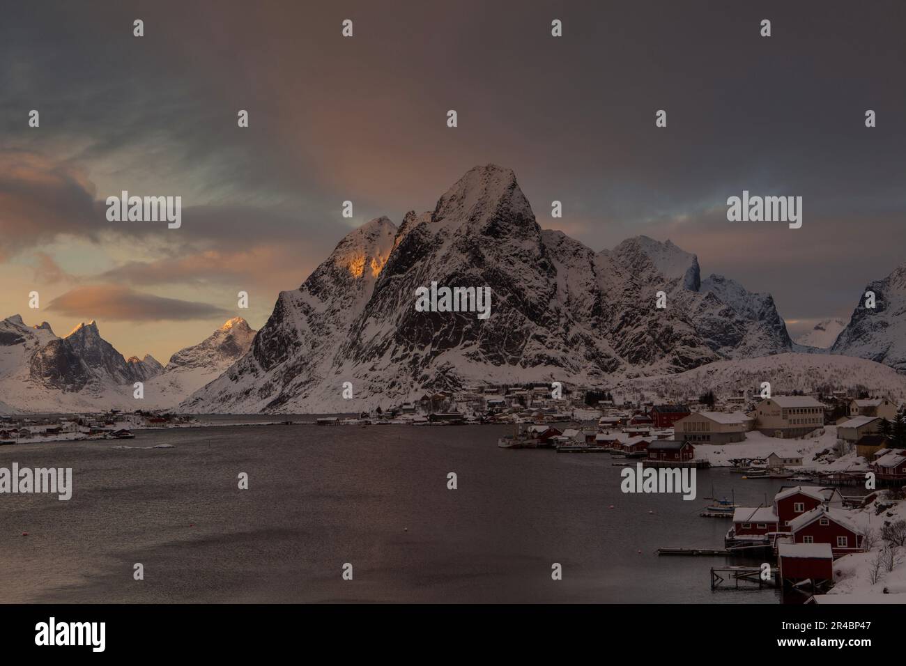 Moskenes village hi-res stock photography and images - Alamy