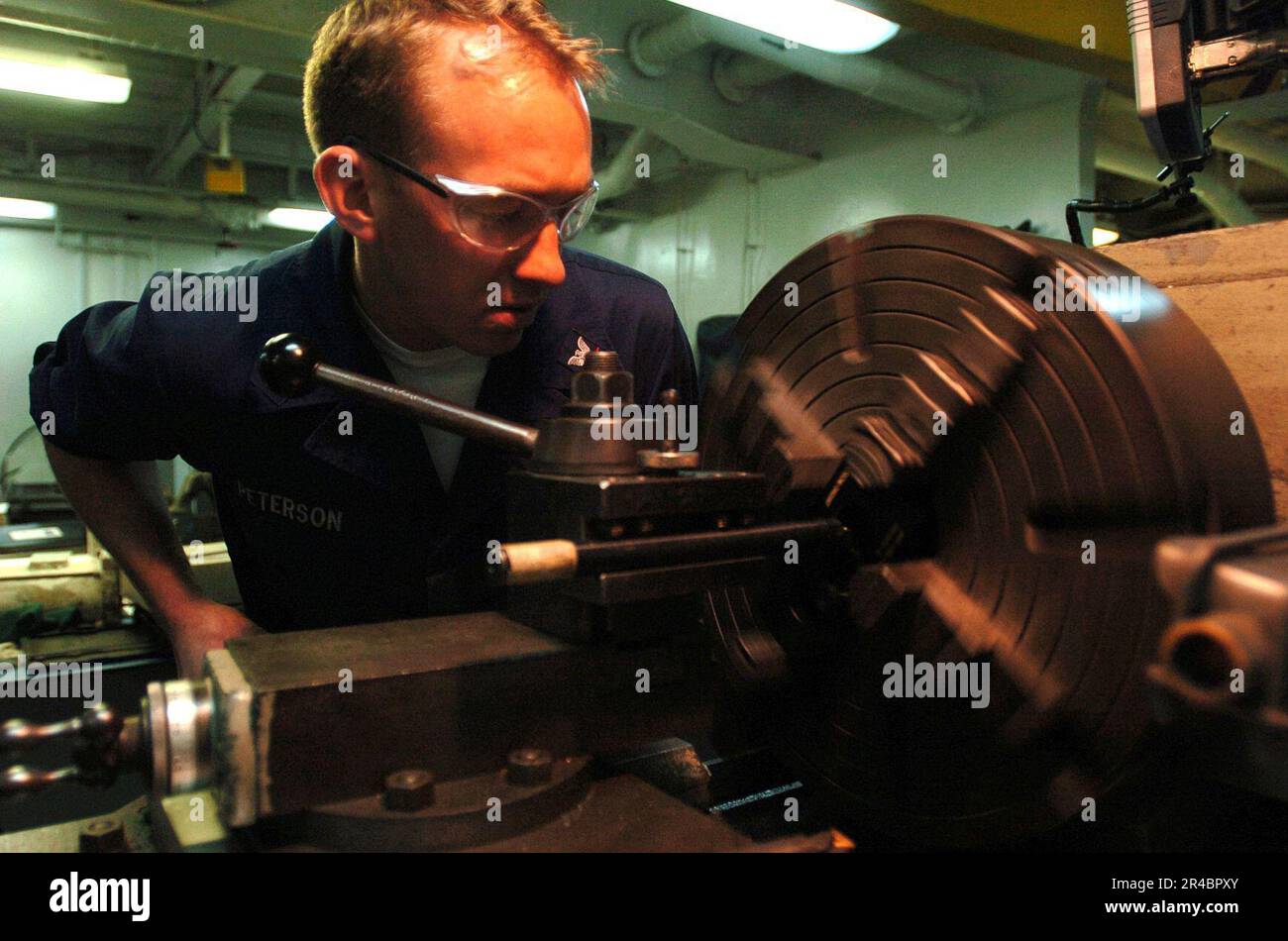 US Navy Machinery Repairman 3rd Class the assistant leading petty ...