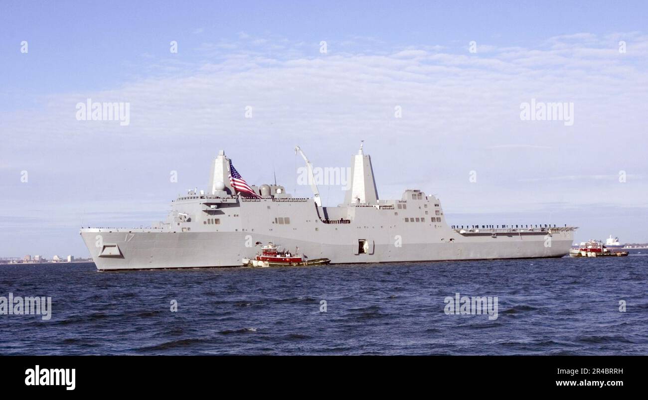 US Navy The Navy's newest class of amphibious ship USS San Antonio (LPD ...