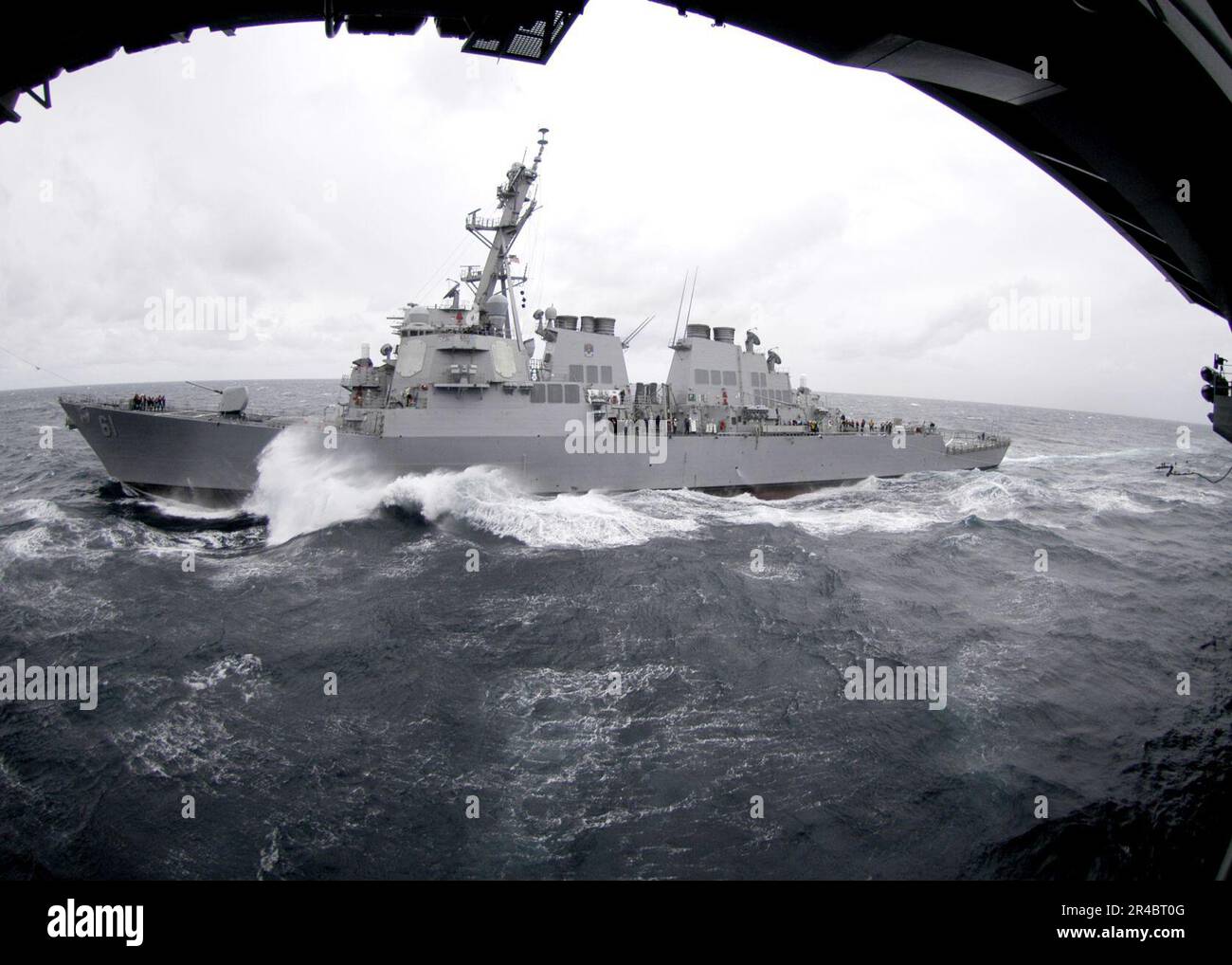 US Navy The guided missile destroyer USS Ramage (DDG 61) breaks away ...