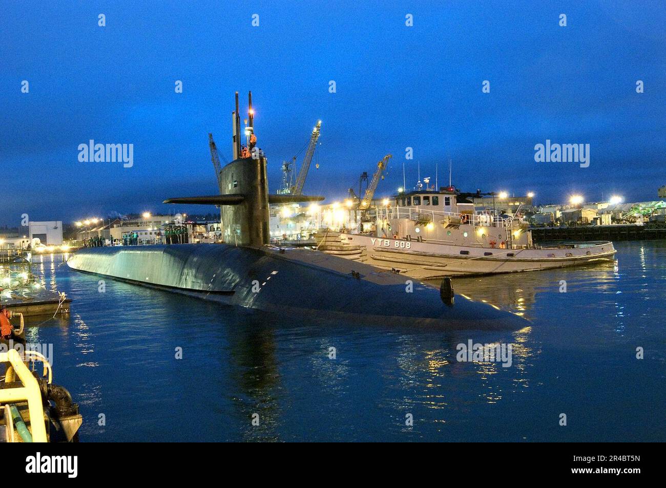 US Navy USS Ohio (SSGN 726) returns to Puget Sound Naval Shipyard and ...