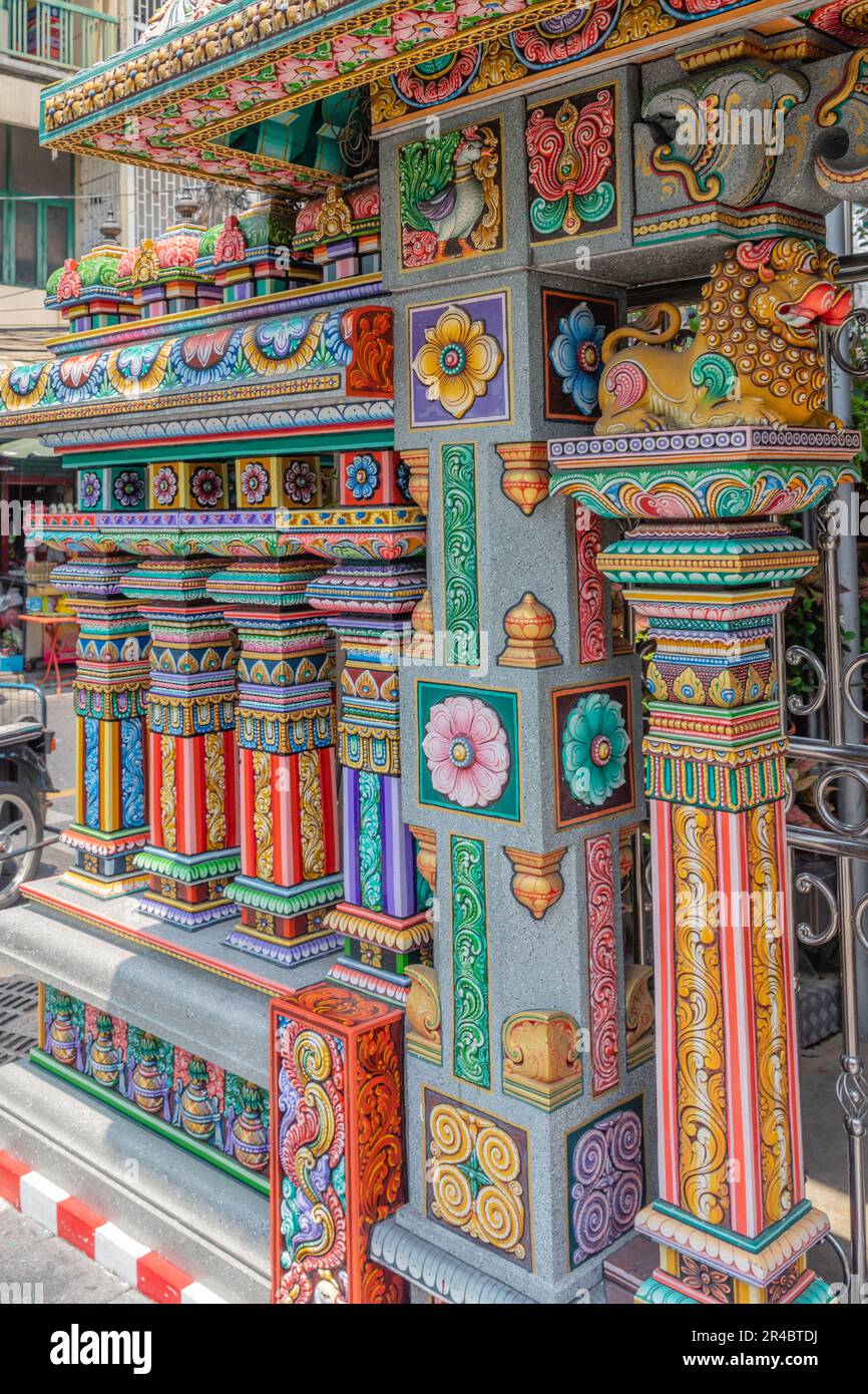 Sri Maha Mariamman Temple (Maha Uma Devi Temple), South Indian ...