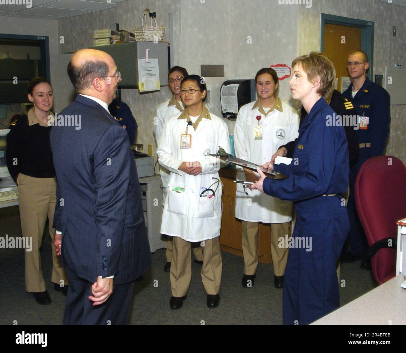 US Navy Secretary of the Navy, the Honorable Dr. Donald Winter meets ...