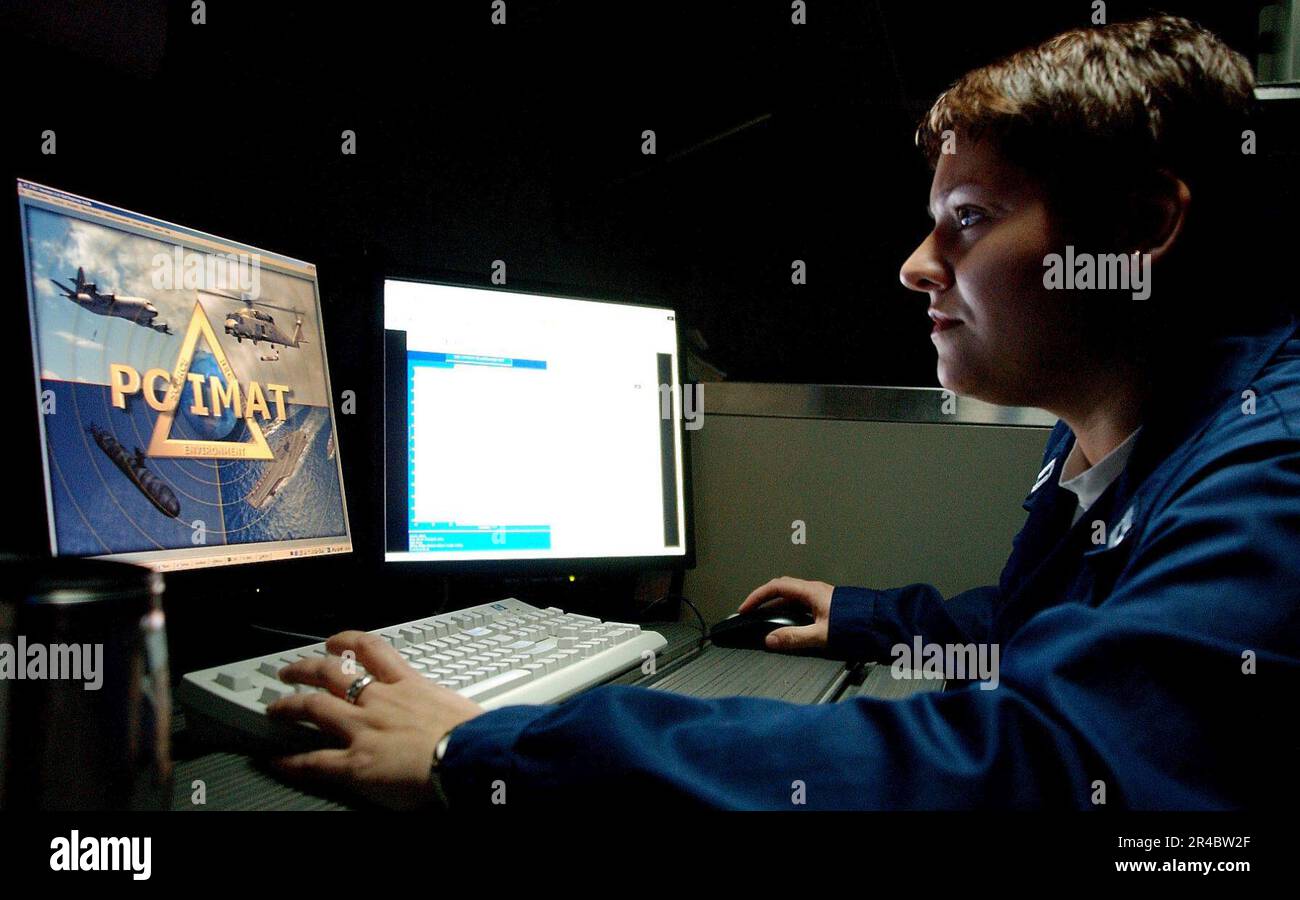 US Navy Lt. assigned to the Naval Oceanographic Anti-Submarine Warfare ...