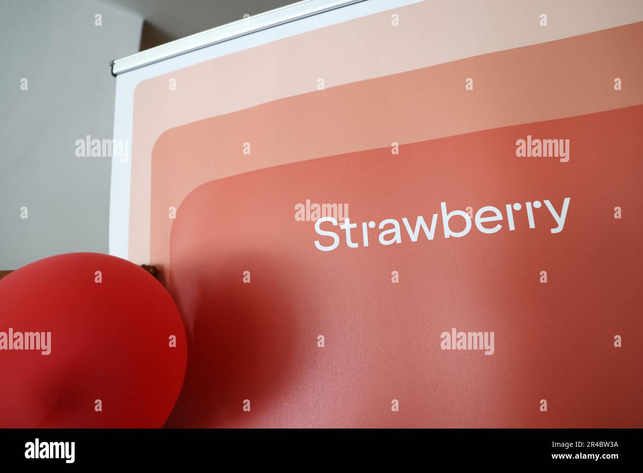 Strawberry logga hi-res stock photography and images - Alamy