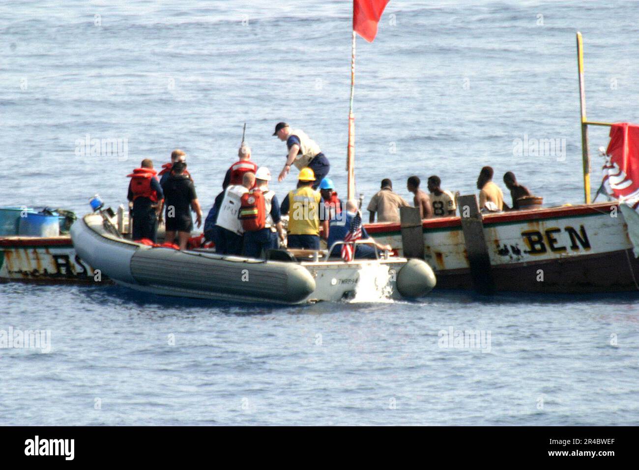 US Navy A rigid hull inflatable boat (RHIB) from the frigate USS Carr ...