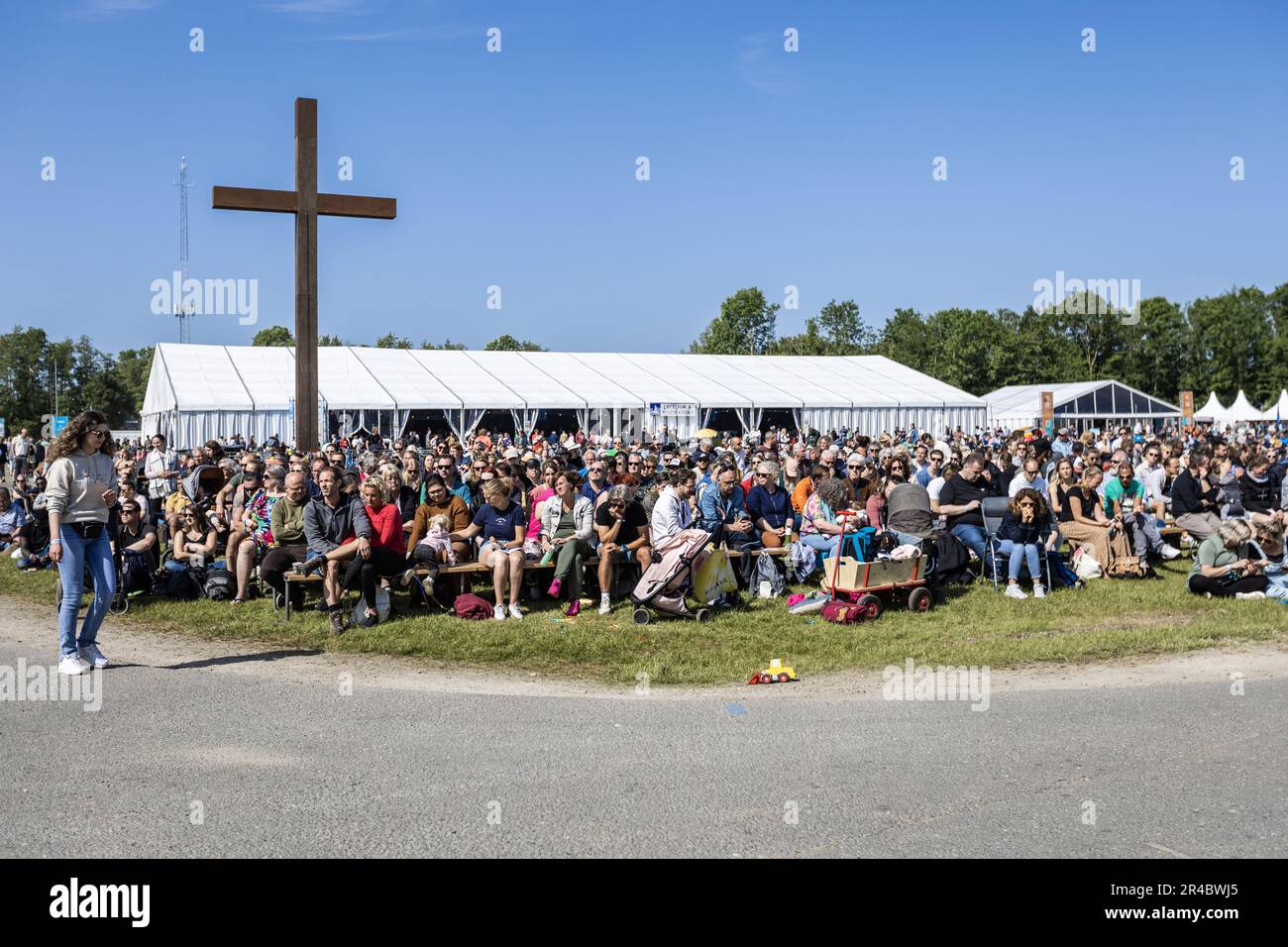 Revival pentecost hi-res stock photography and images - Alamy