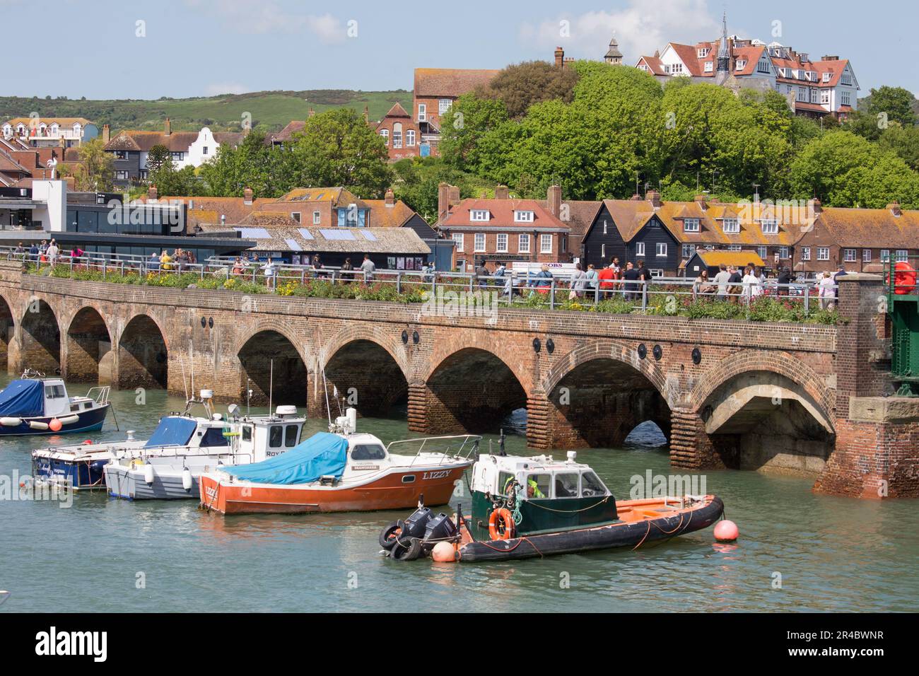 Folkestone harbour arm hi-res stock photography and images - Alamy