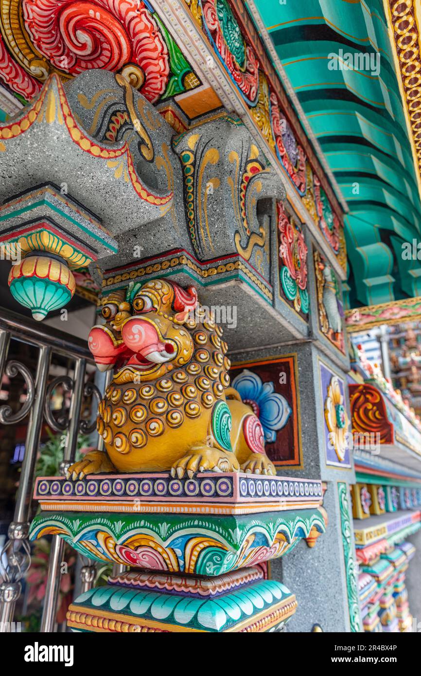 Sri Maha Mariamman Temple (Maha Uma Devi Temple), South Indian ...