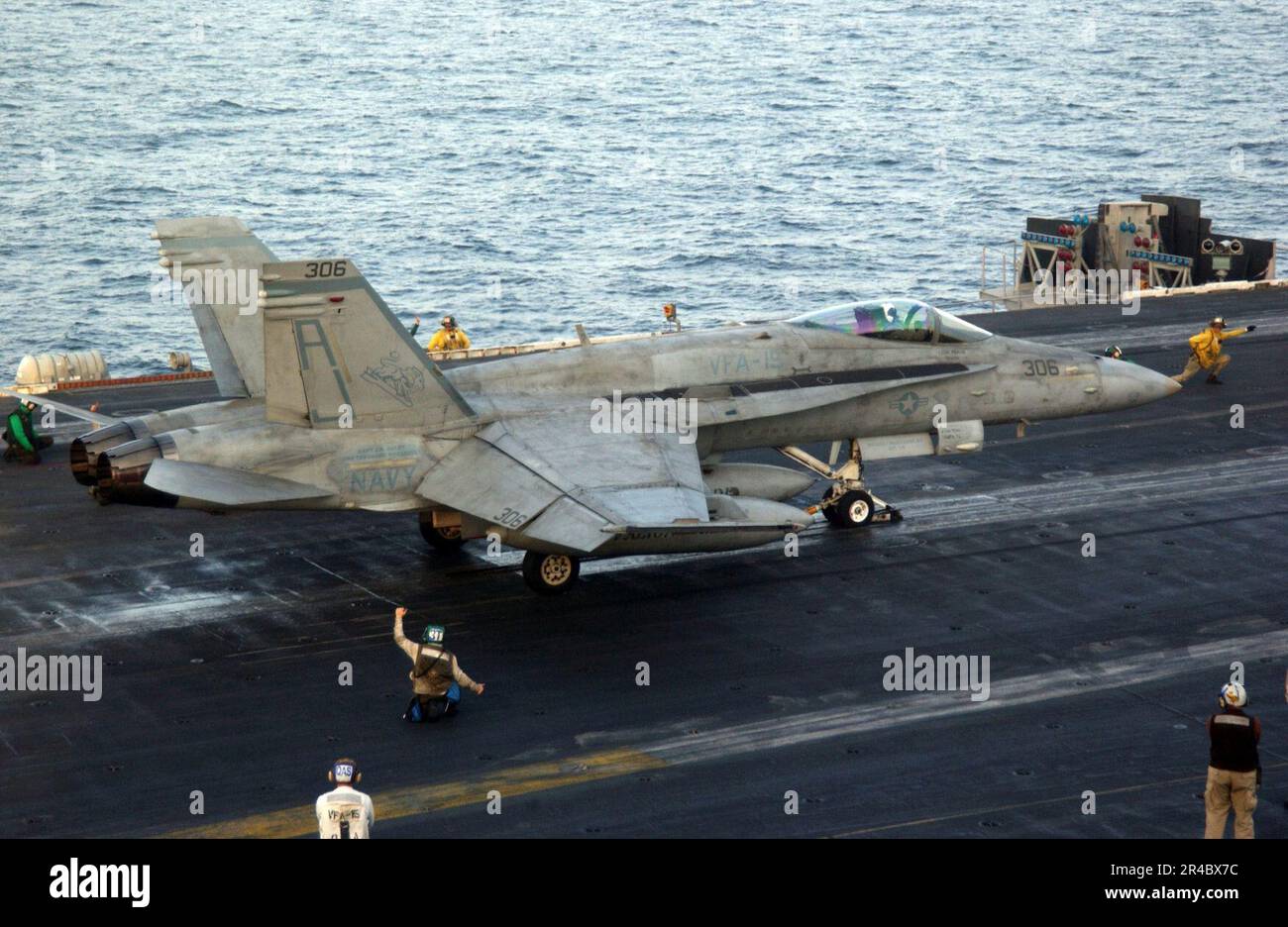 US Navy An F-A-18C Hornet assigned to the Valions of Strike Fighter ...