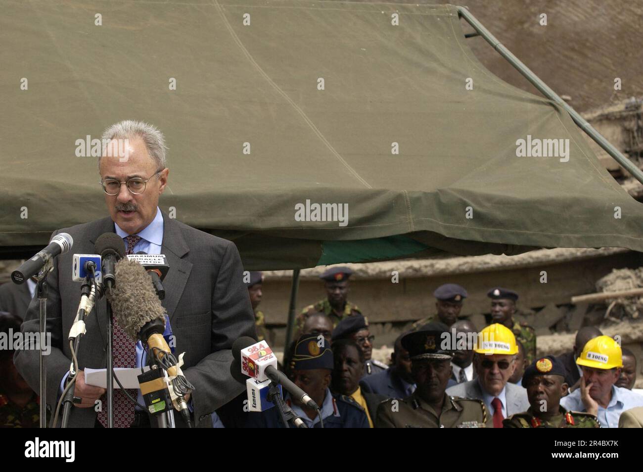US Navy U.S. Ambassador to Kenya, William Bellamy, speaks to volunteer ...