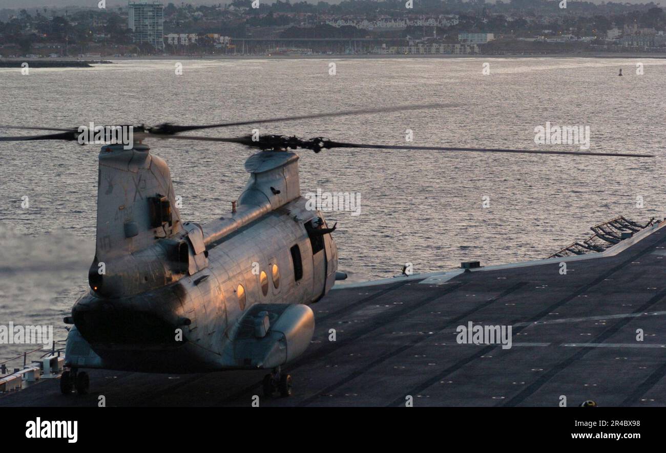 US Navy A CH-46E Sea Knight helicopter, assigned to the Sea Elks of Marine Medium Helicopter ...