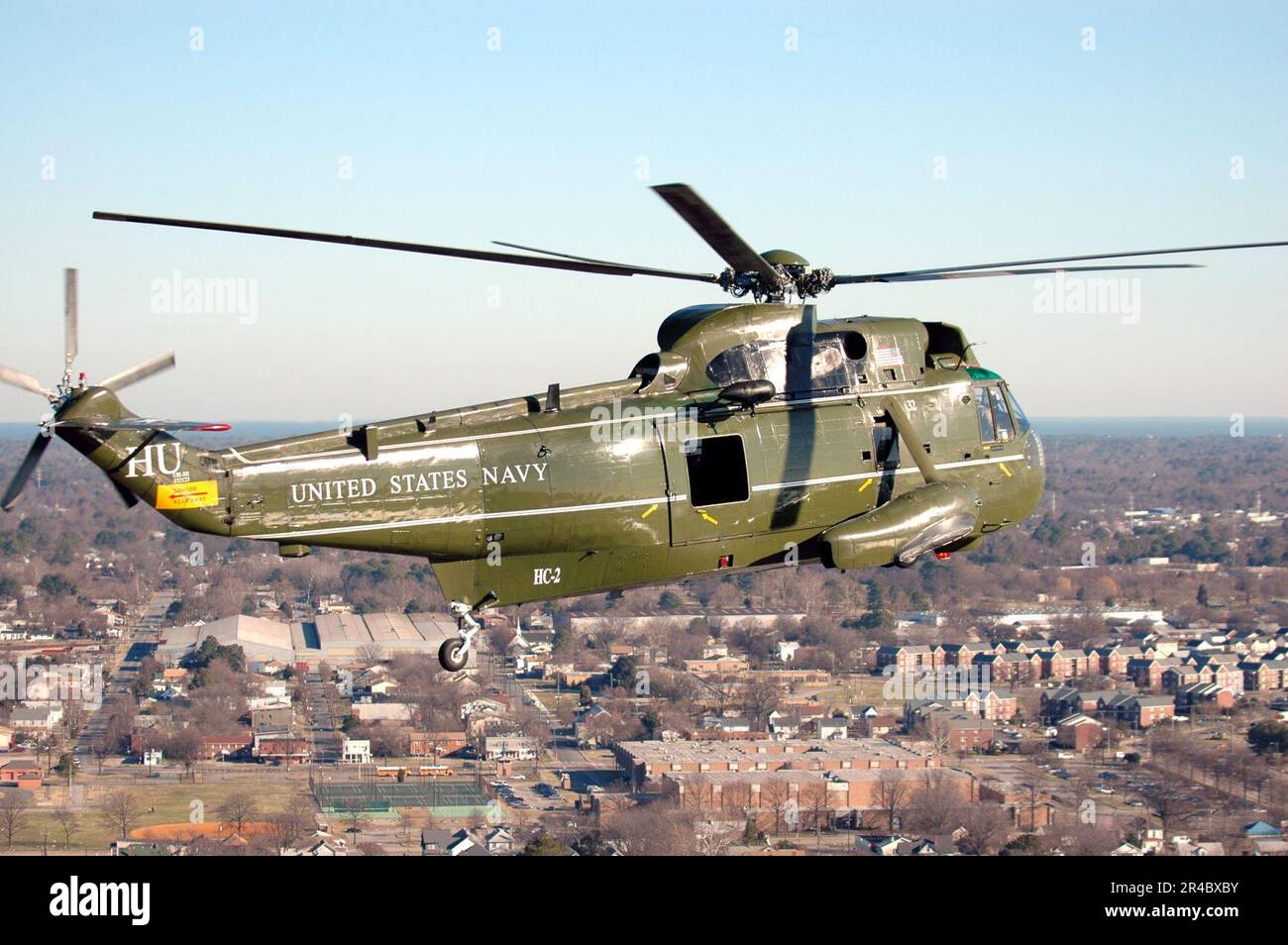 US Navy The H-3 Sea King takes its final operational flight in the ...
