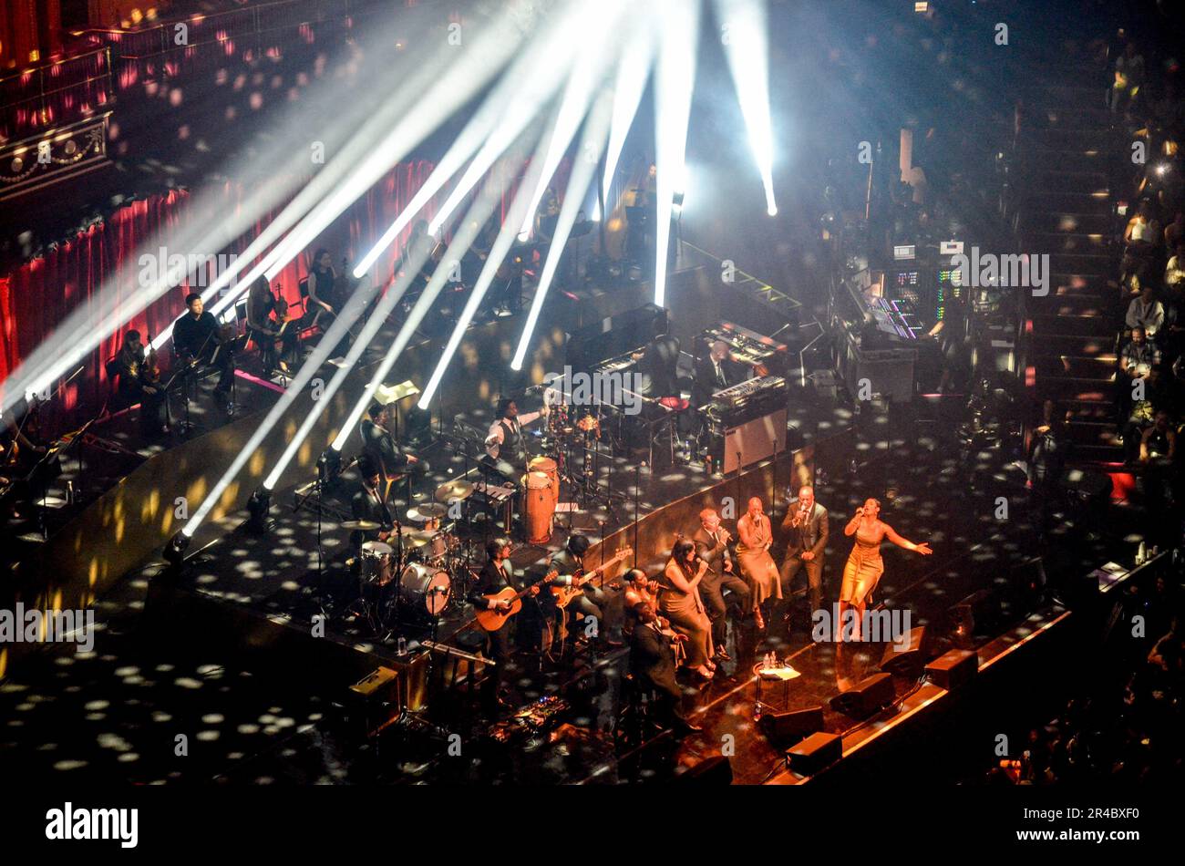 Cleo sol singer hi-res stock photography and images - Alamy