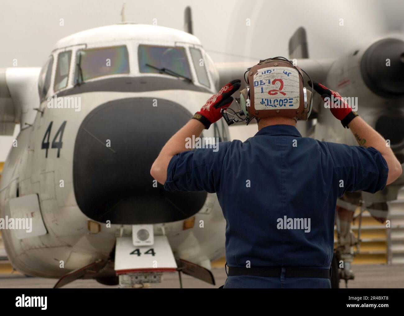 US Navy Aviation Electrician's Mate 2nd Class assigned to Fleet ...