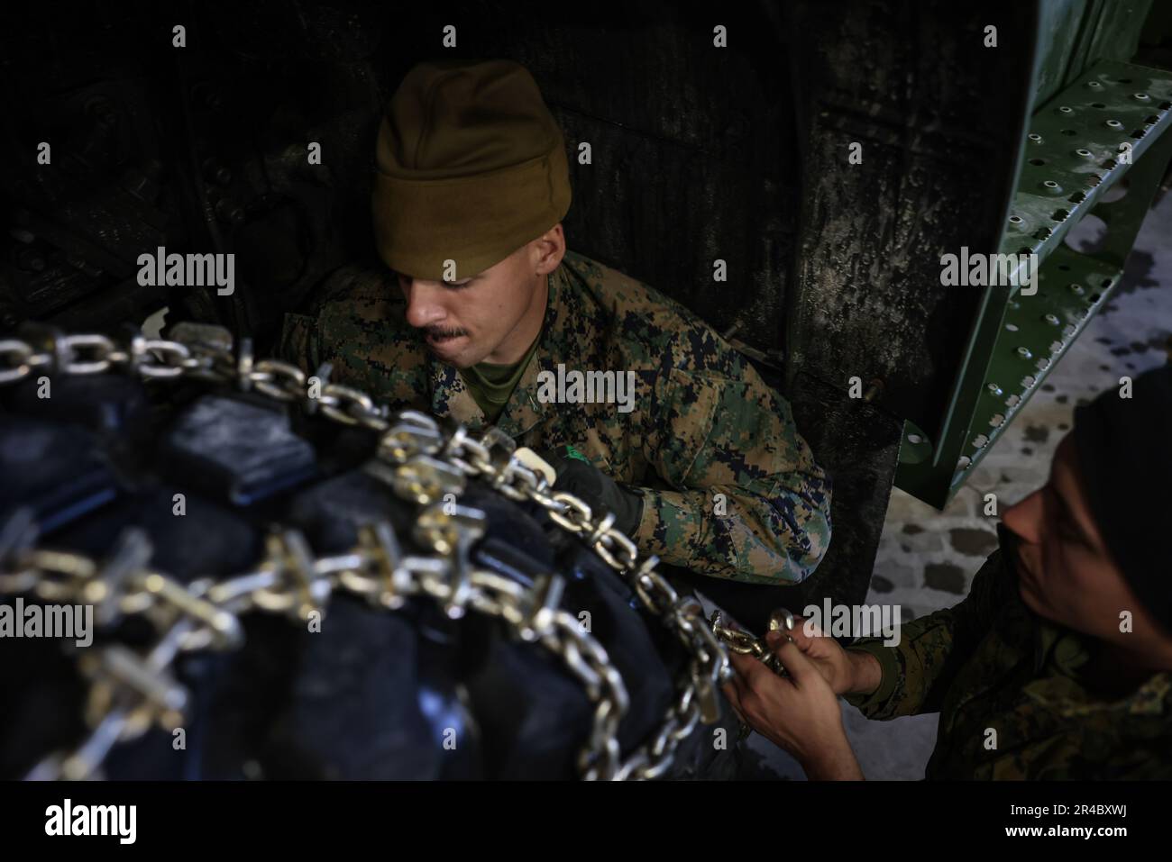 1st bn 10th marines hi-res stock photography and images - Alamy