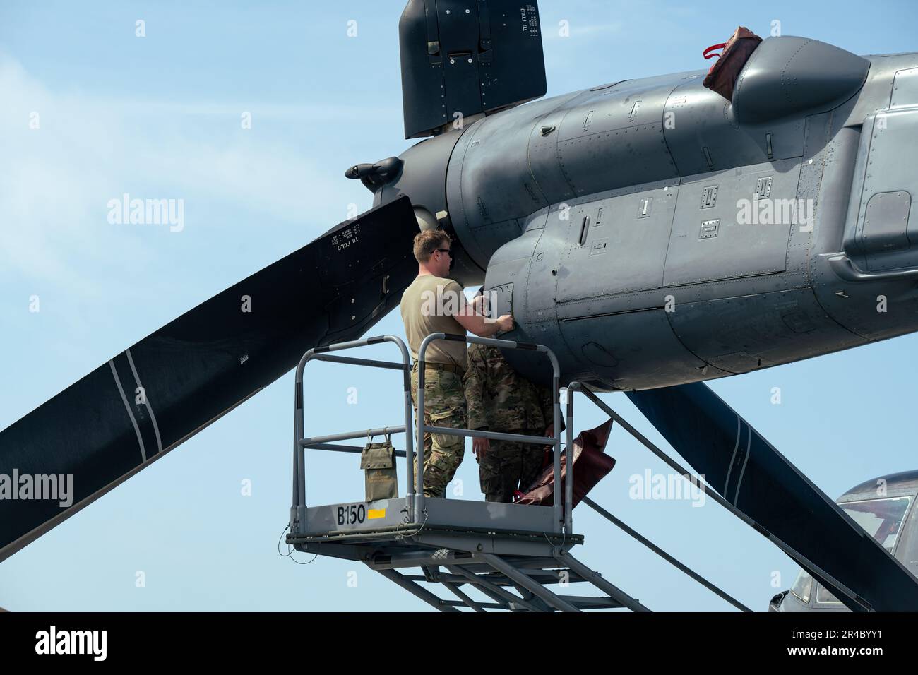 U.S. Air Force Staff Sgt. Dagon Edwards, a 727th Special Operations ...