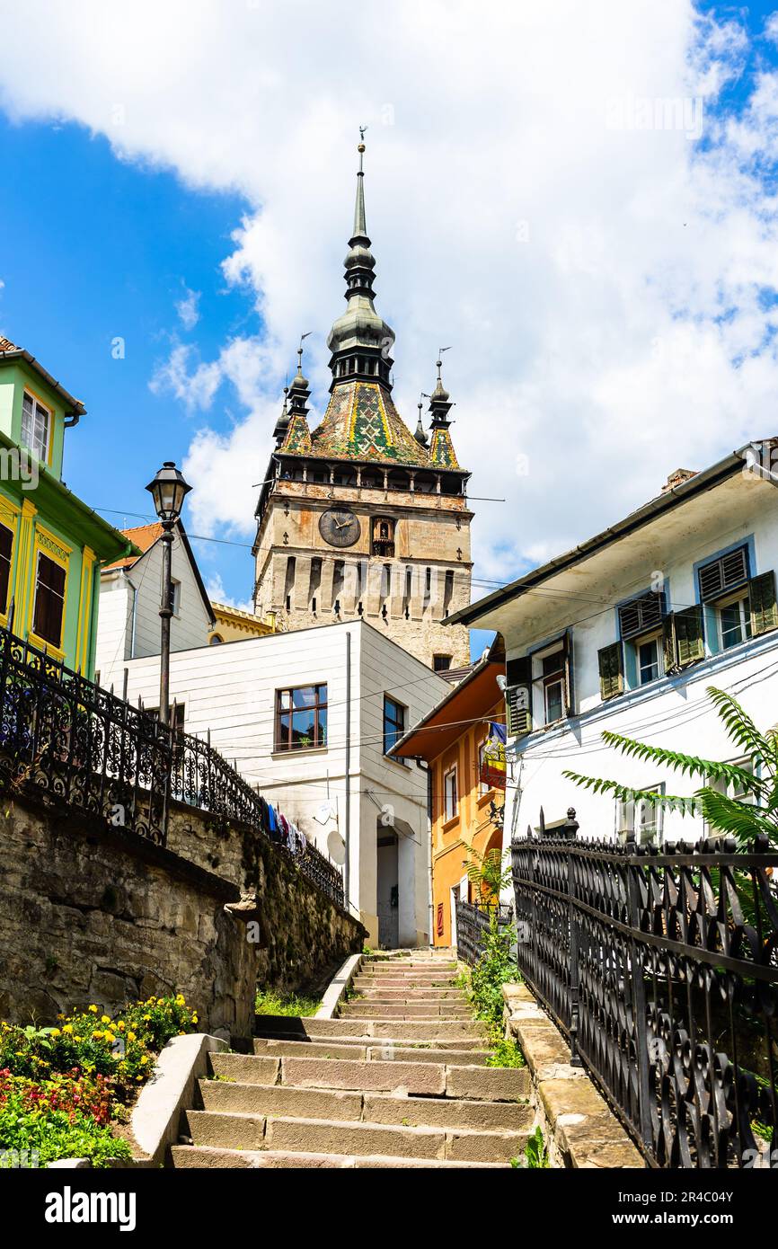 Steeply sloping hi-res stock photography and images - Alamy