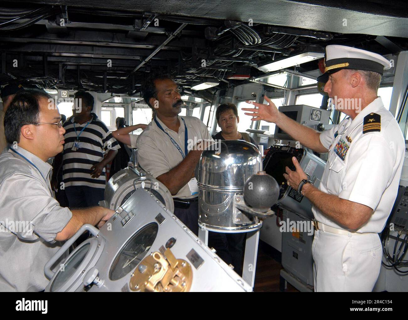 US Navy The amphibious command ship USS Blue Ridge (LCC 19) Public ...