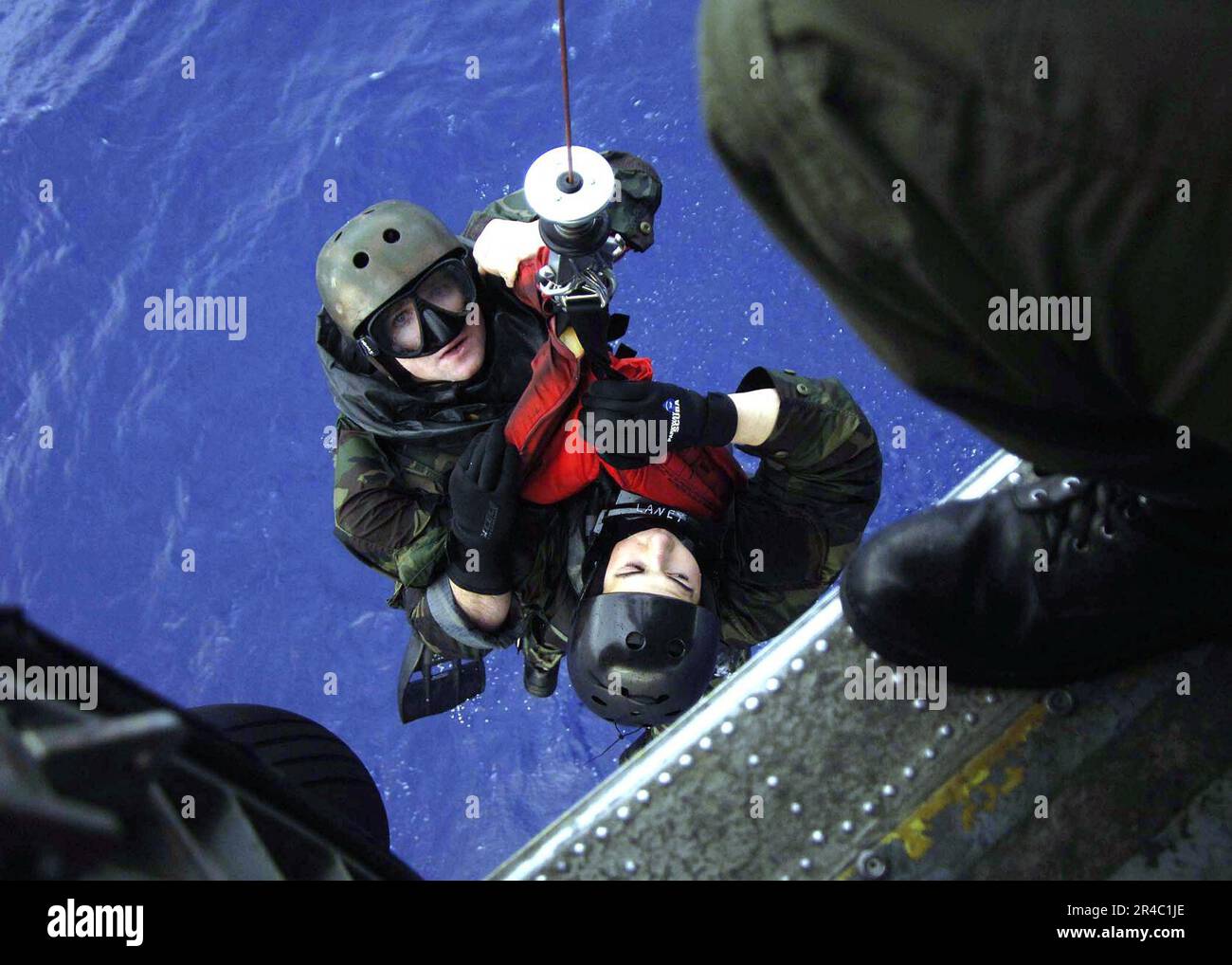 US Navy Gunners Mate 2nd Class left and Lt. assigned to Explosives ...