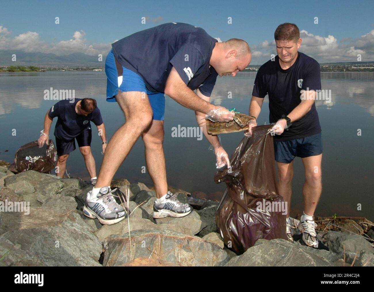 US Navy Senior Chief Sonar Technician left, Senior Chief Storekeeper ...