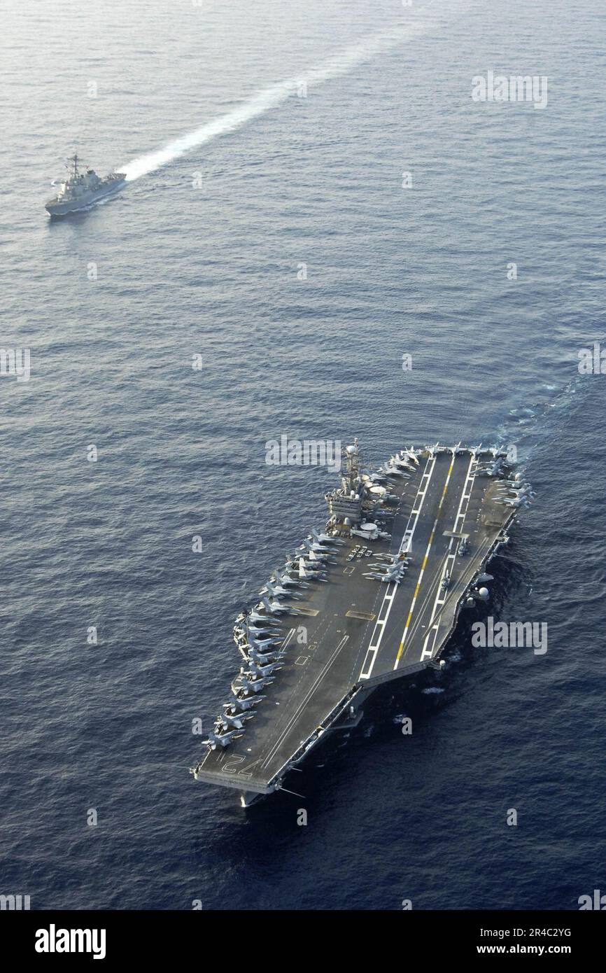 US Navy The Japanese Maritime Self-Defense Force (JMSDF) JDS Harusame ...