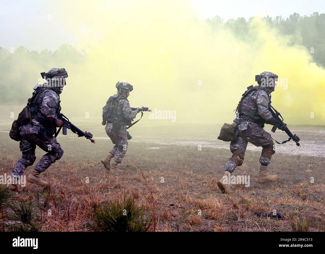 US Navy Executive Officer of Fleet Industrial Supply Center Det 206 Lt ...