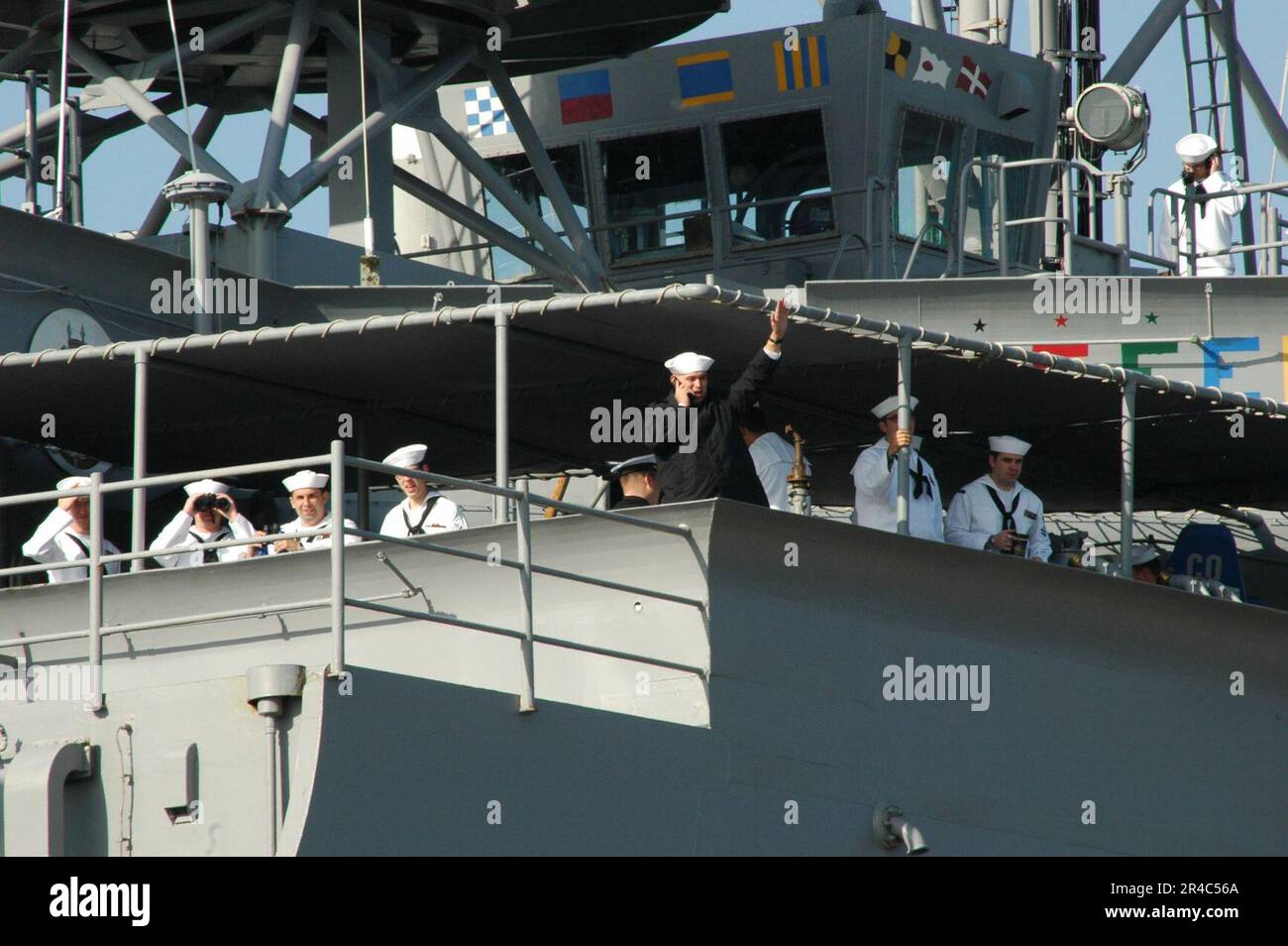 US Navy Sailors assigned to the amphibious transport dock USS Trenton ...