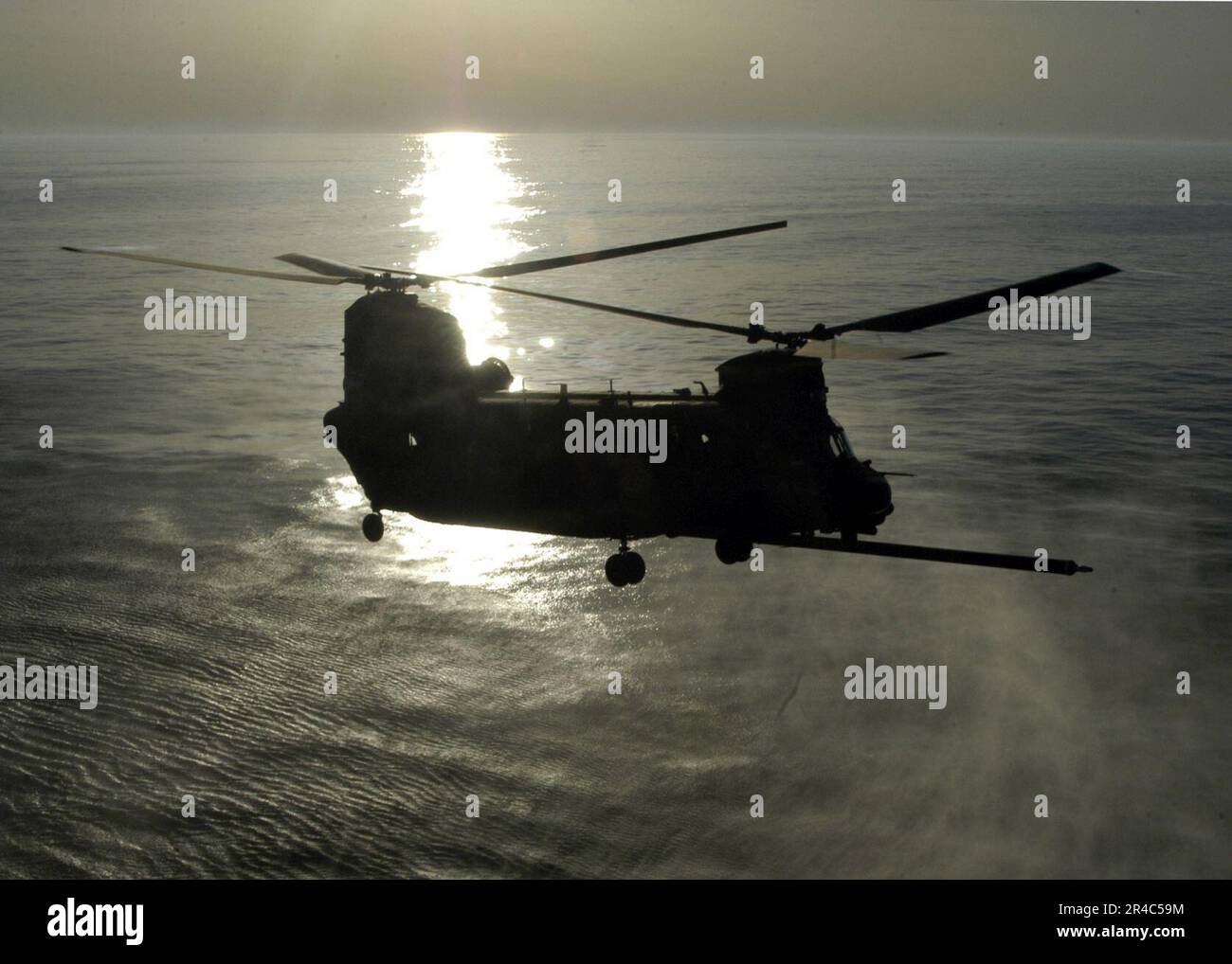 US Navy A U.S. Army MH-47 Chinook, assigned to the 160th Special ...