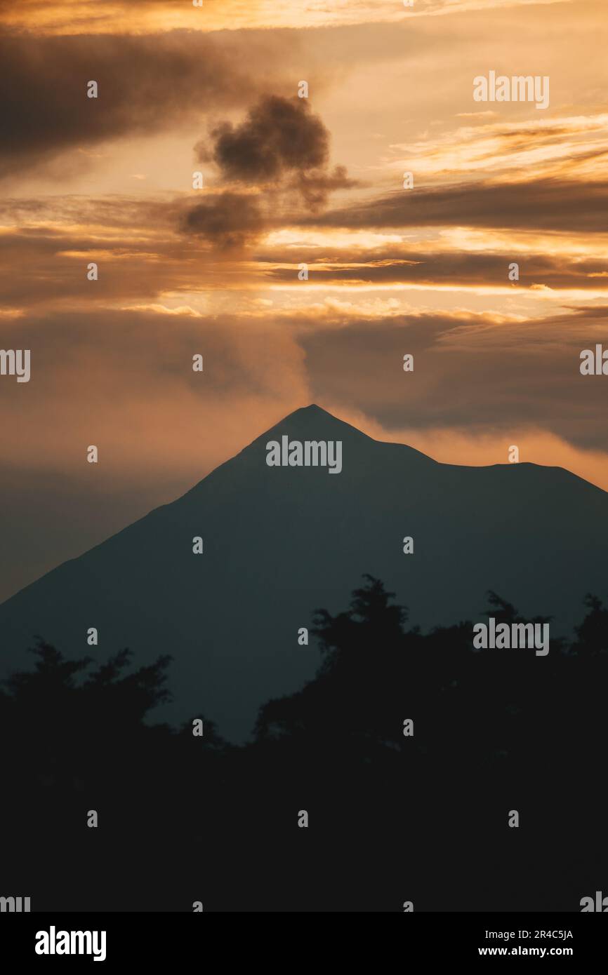 Billowing clouds of mist hi-res stock photography and images - Alamy