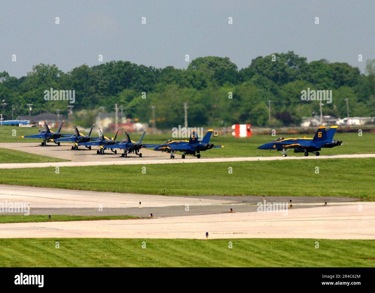 US Navy The Blue Angels Flight Demonstration team taxis in at Naval Air ...