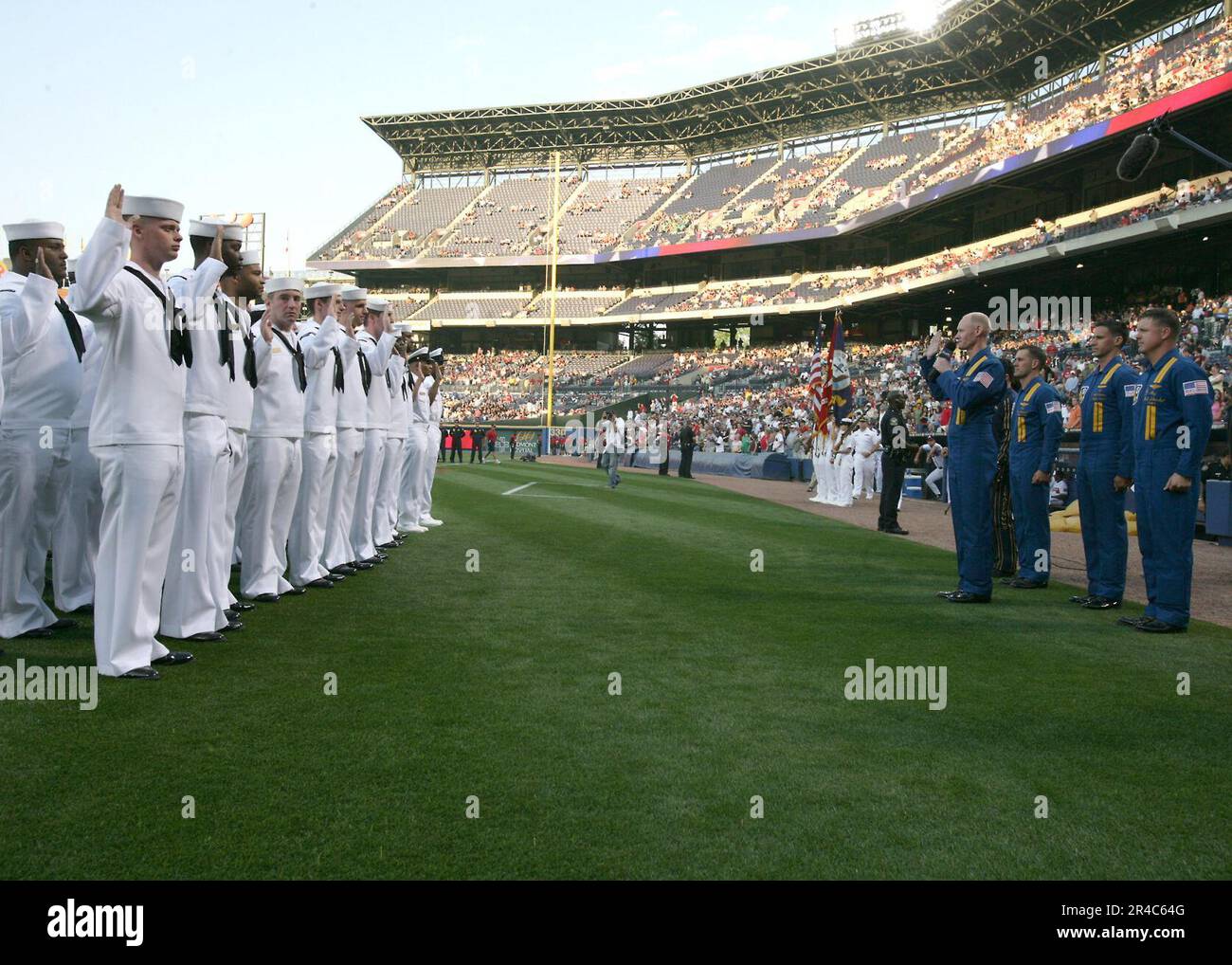 US Navy Naval Recruiting District Atlanta Sailors recite the oath of ...