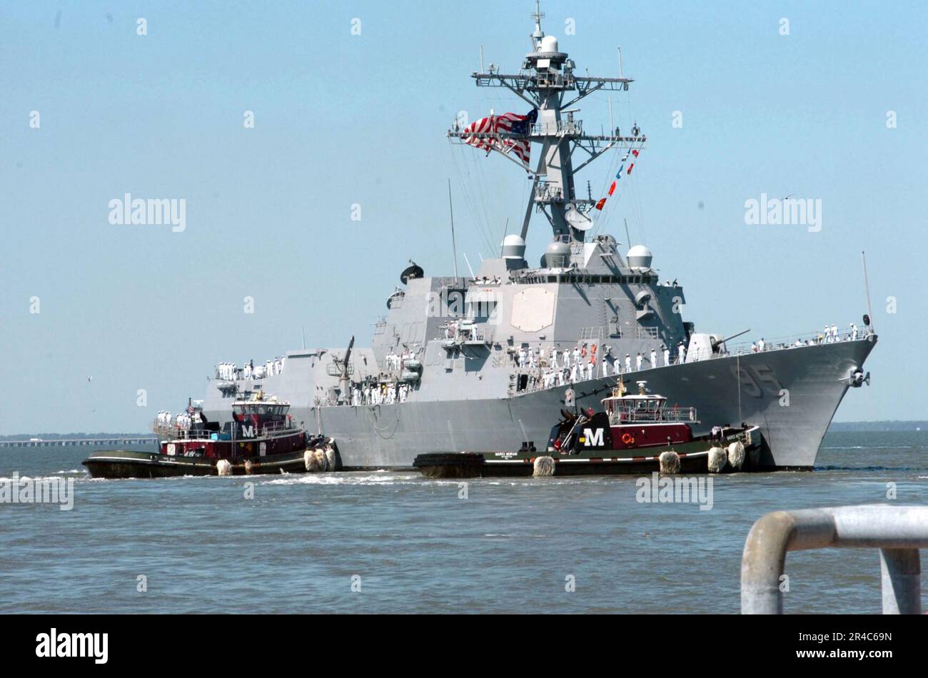 US Navy The guided missile destroyer USS James E. Williams (DDG 95) is ...