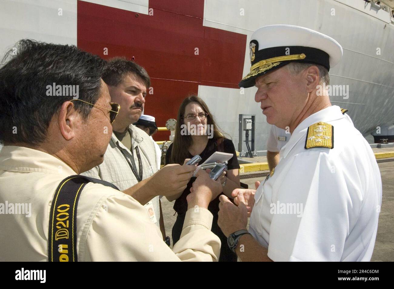 US Navy Commander, U.S. Pacific Fleet Adm. Gary Roughead conducts an ...