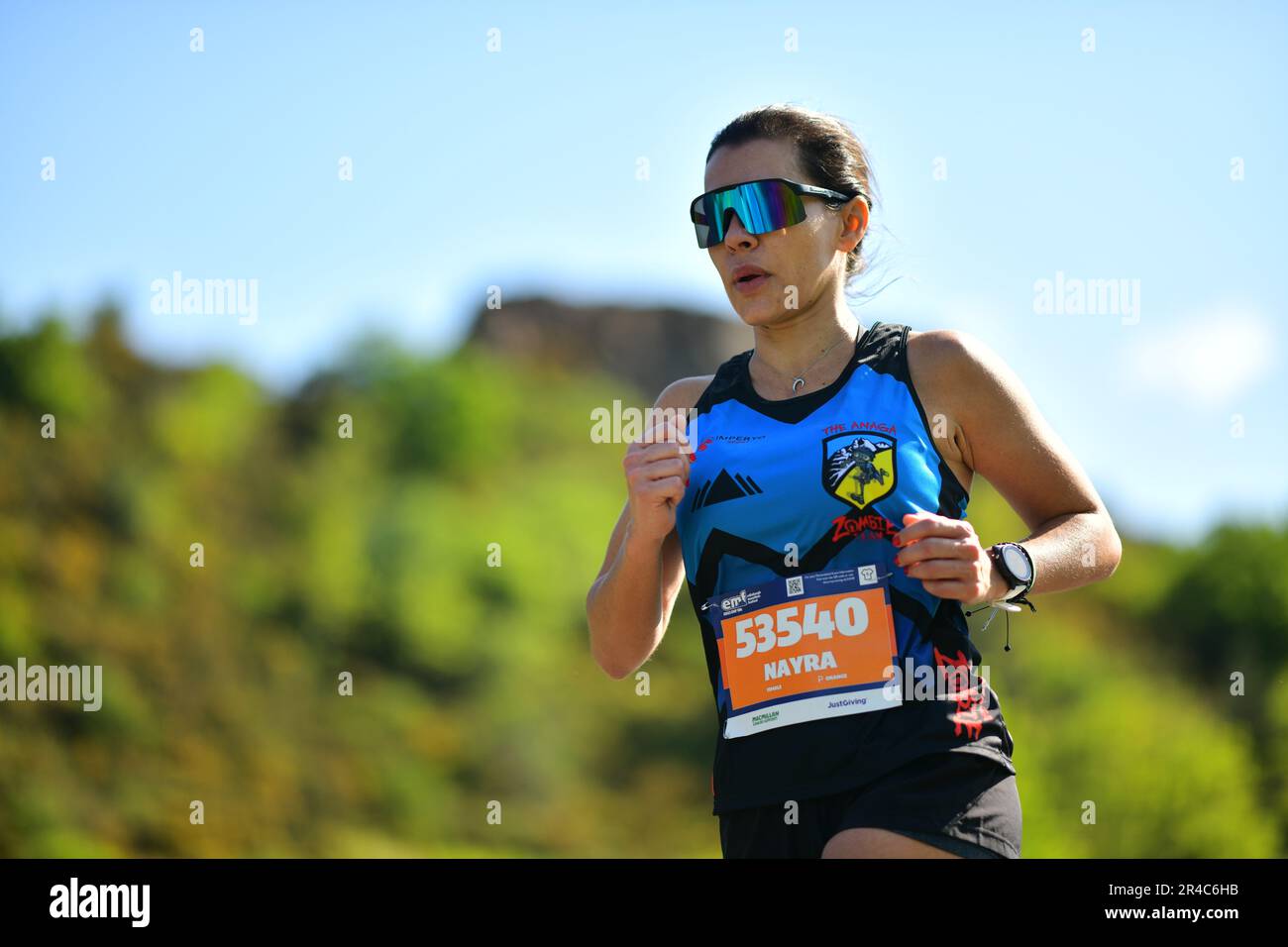 Edinburgh Scotland, UK 27 May 2023. Hundreds of runners make their way ...
