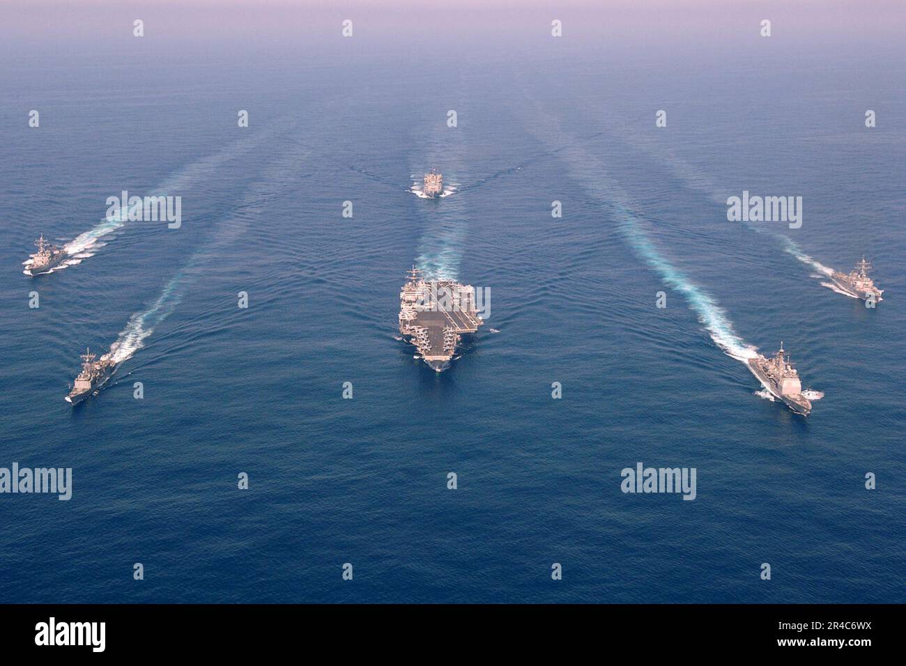 Strike the sails hi-res stock photography and images - Alamy