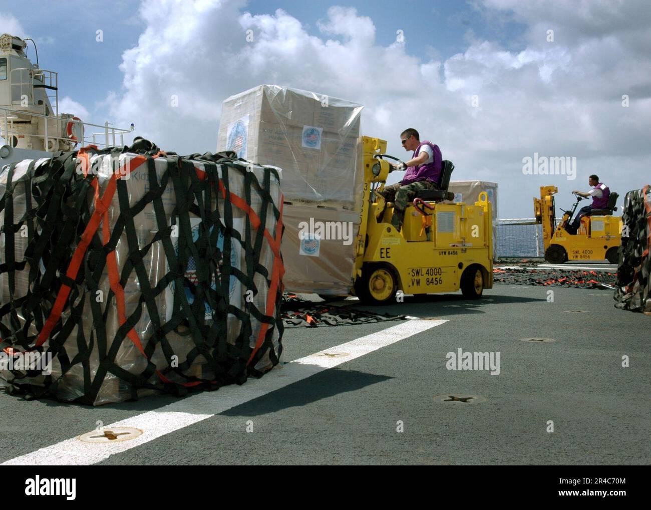 US Navy Crew members aboard Military Sealift Command (MSC) hospital ...